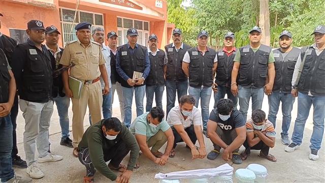 Junior Commonwealth Games gold medallist among 5 nabbed in Hisar bank ...