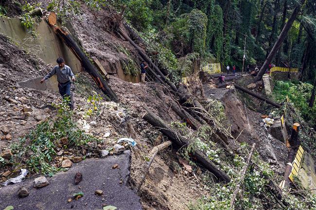 Landslide victims helpless after Himachal rain fury; say ‘death better than this nightmare ...