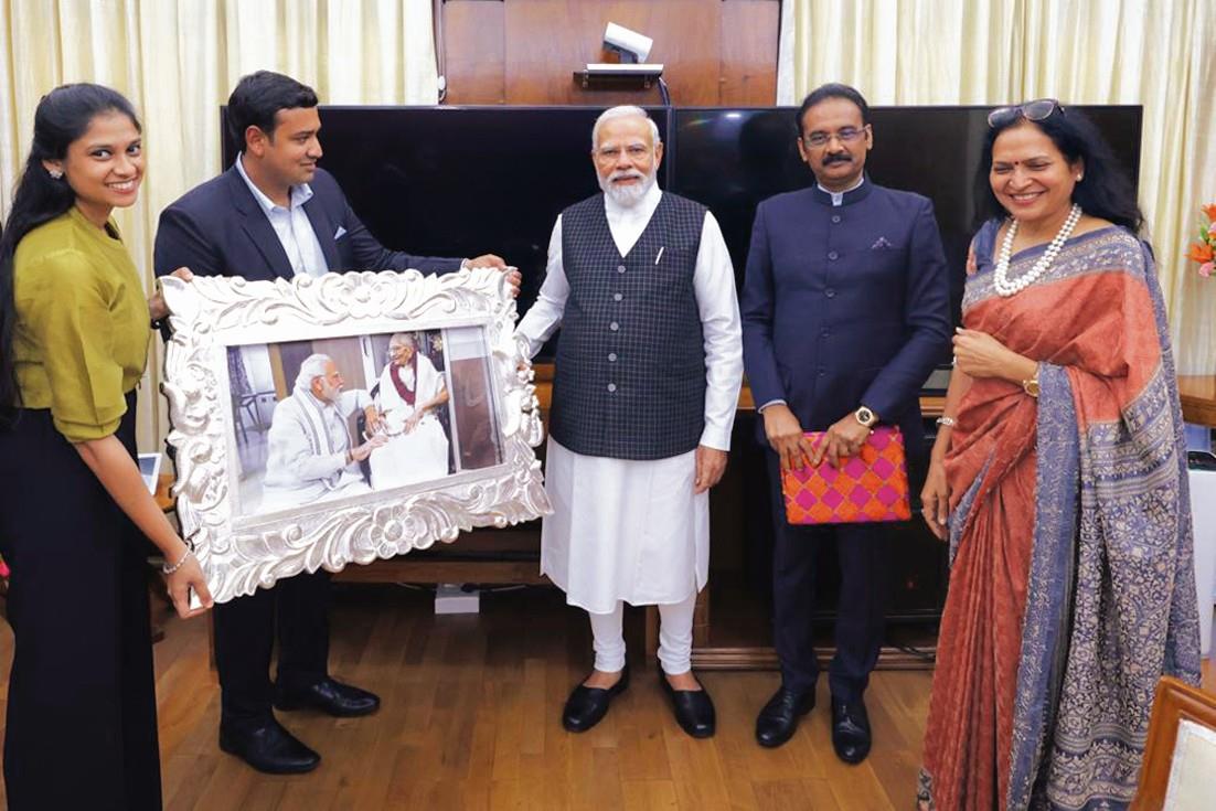 LPU Chancellor meets PM Modi - The Tribune