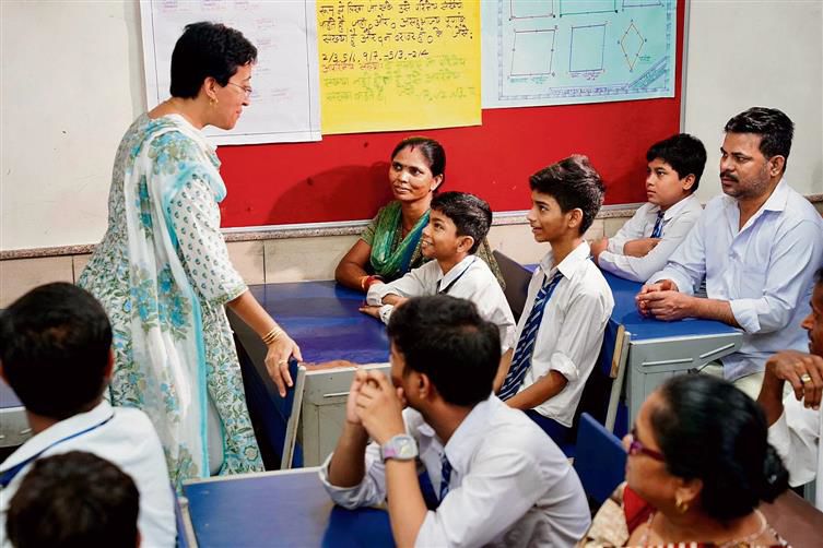 Mega PTM held in MCD, govt schools - The Tribune