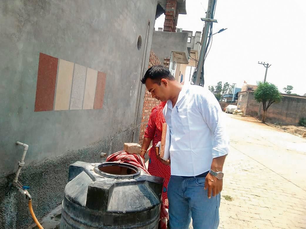 7 dengue cases in Karnal district, aedes larvae found in 762 houses ... 7 dengue cases in Karnal district, aedes larvae found in 762 houses ...