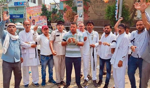 Congress protests MLA Surender Panwar’s arrest in Sonepat, says not ...