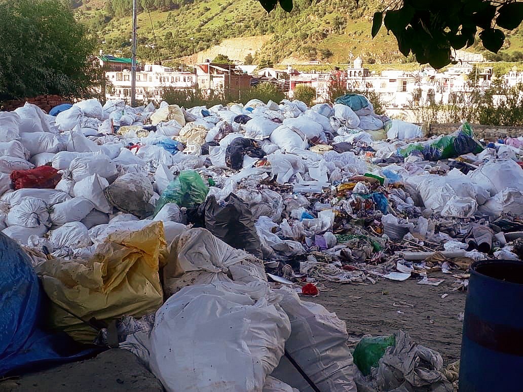 Garbage, worries pile up for 3 Kullu district civic bodies - The Tribune