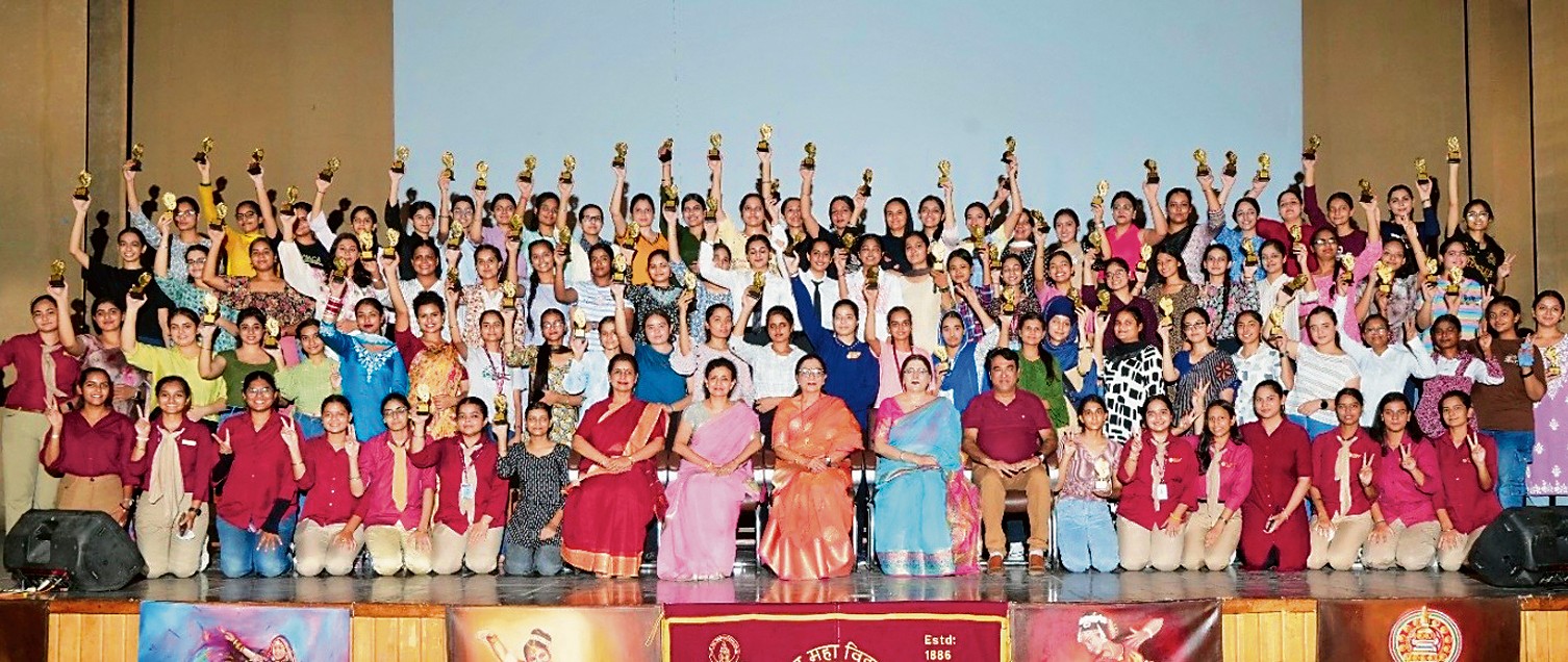Campus notes: Achievers’ Day celebrated - The Tribune