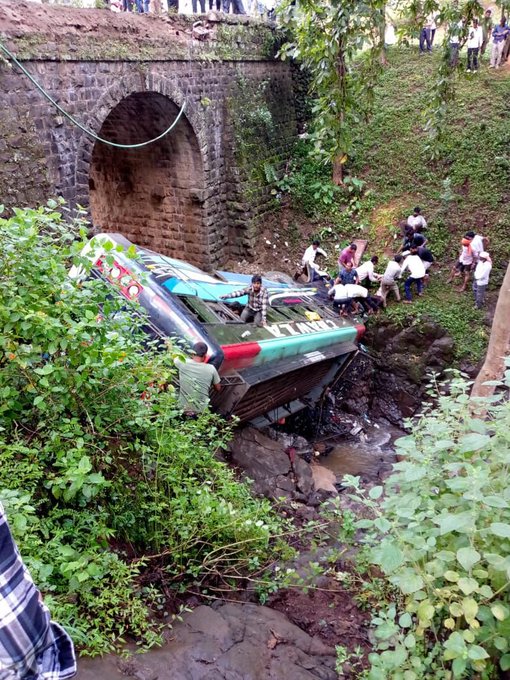 4 dead, 7 injured as bus falls off bridge in Maharashtra’s Amravati ...