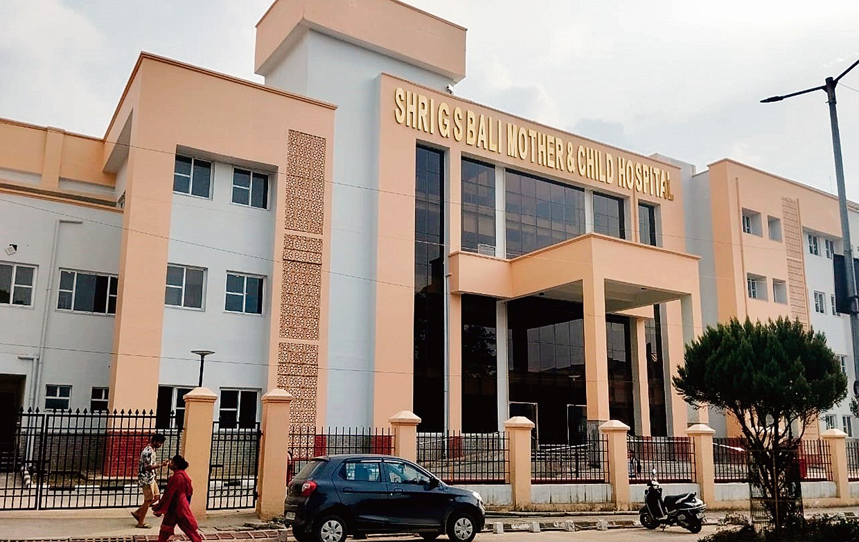 Mother & Child Hospital at Tanda college lying unused - The Tribune