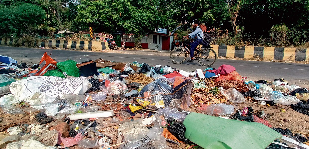 Jalandhar residents stage a protest against garbage dump - The Tribune
