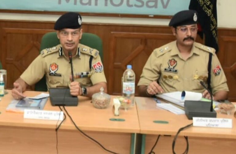 Nanak Singh takes over Patiala DIG charge; Varun Sharma is new SSP ...